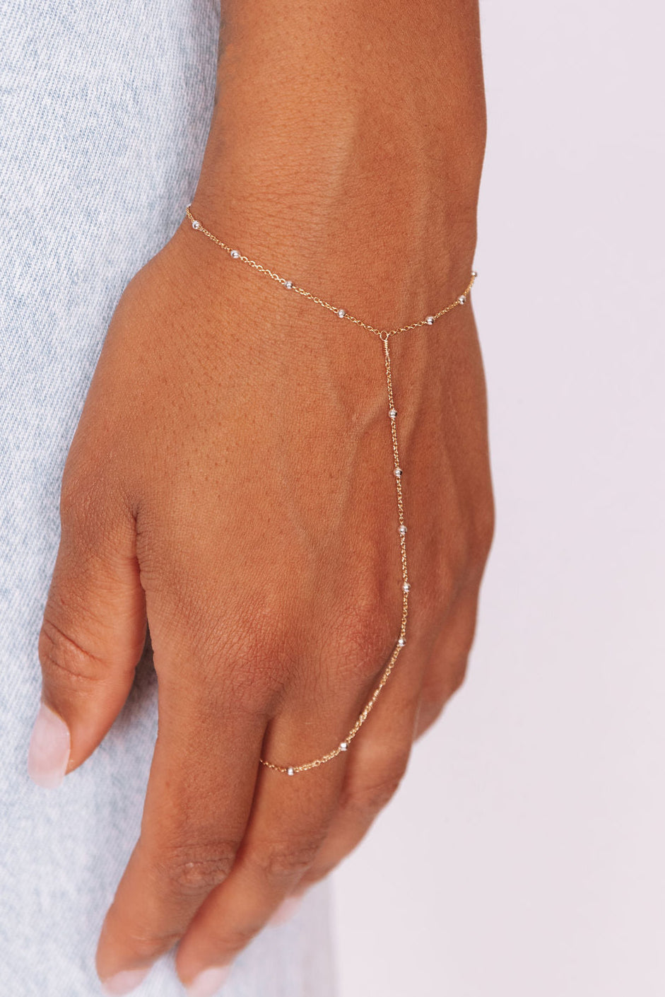 Austen Hand Chain – Set & Stones